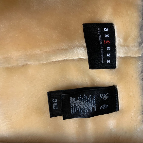 Axcess | Jackets & Coats | Axcess Brand Sheepskin Looking Jacket Xl ...